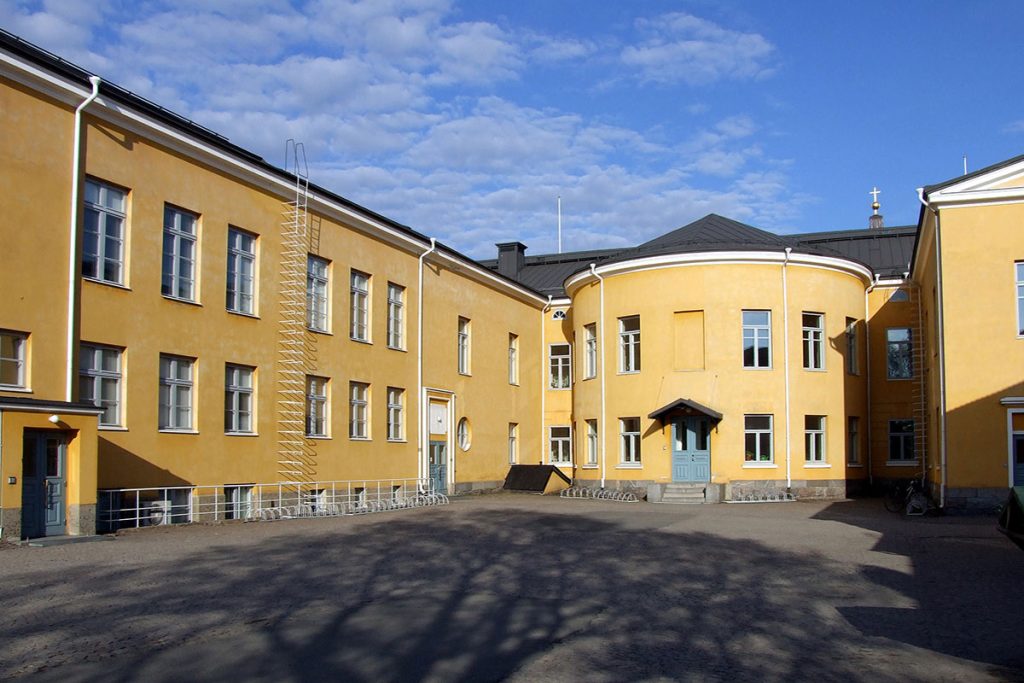 Oulun Lyseon lukiossa tehty lisää arkeologisia tutkimuksia – löydöt ...