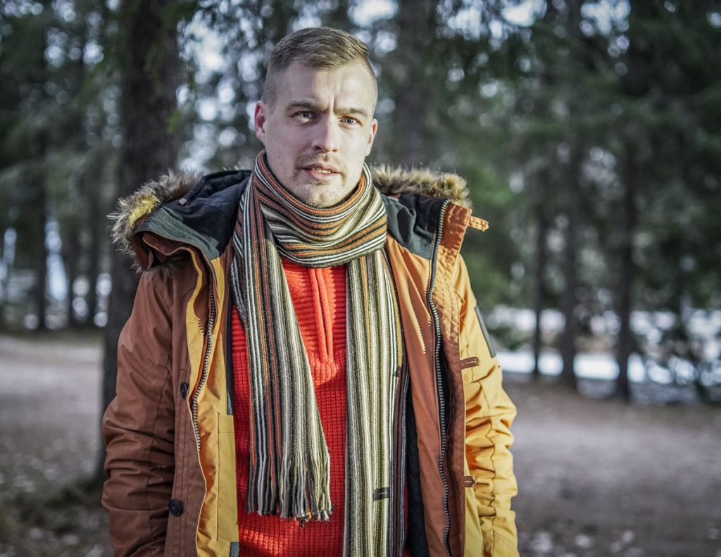 Nettipoliisi Lauri Nikula mukana Oulun teatterin Pikitalk-keskustelussa ...