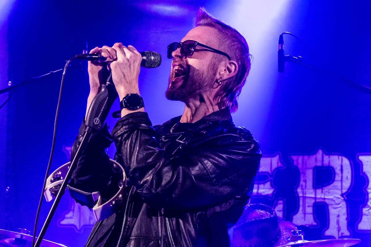 Oululaisella Liverboxilla tinkimätön rock-asenne – saksalainen levy ...