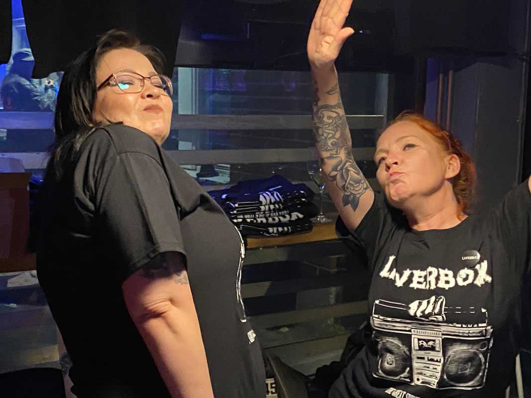 Oululaisella Liverboxilla tinkimätön rock-asenne – saksalainen levy ...